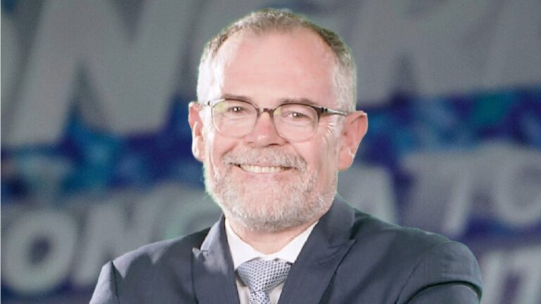 Dr. Dion George | Biography, Age, DA, Minister of Environment, Wiki ...